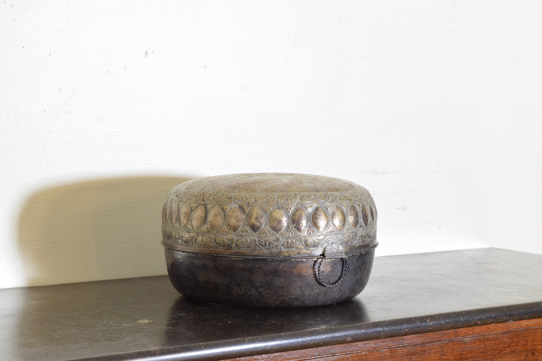 Cast Silvered Brass Hinged and Handled Circular Box – ROBUCK