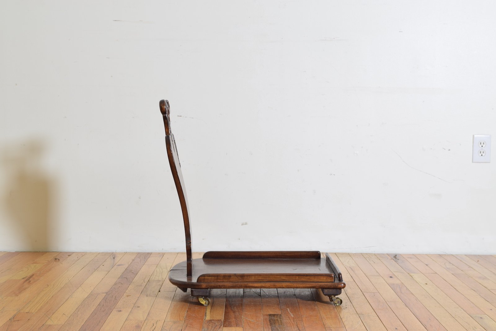 Mahogany Library Book Carrier – ROBUCK